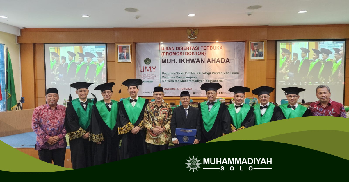 M Ikhwan Ahada Ketua PWM DIY Raih Gelar Doktor setelah Meneliti ...